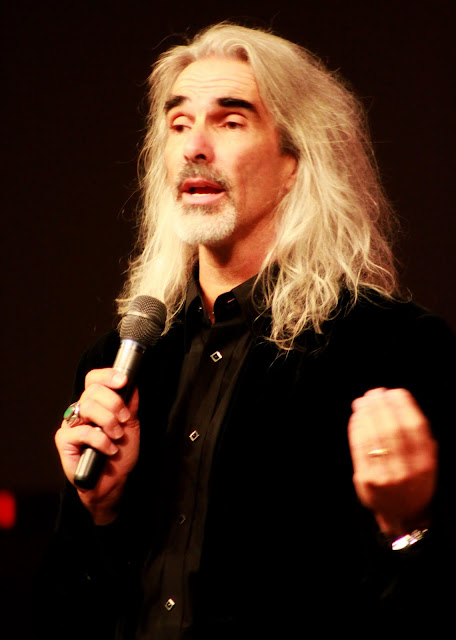 Ponderings of an Elect Exile: Guy Penrod...