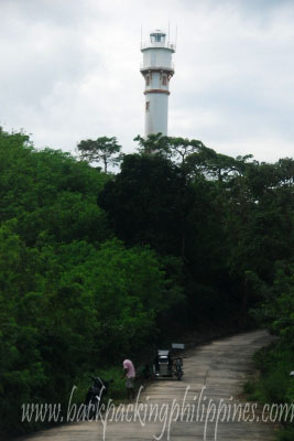 Backpacking Philippines: Parola: Cape Bolinao Lighthouse, Pangasinan