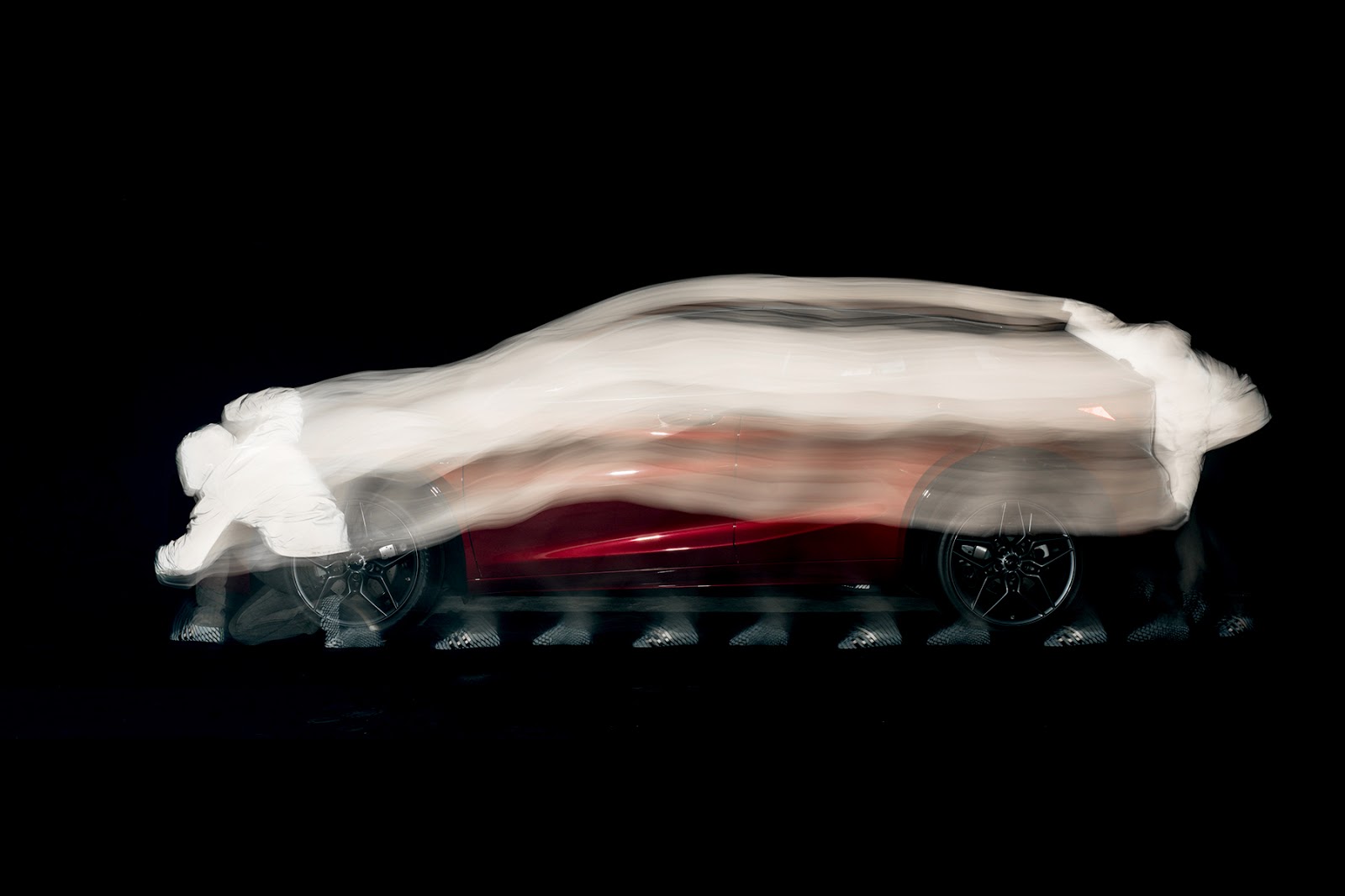 Have you ever wondered how light painting was held by Patrick Rochon ...