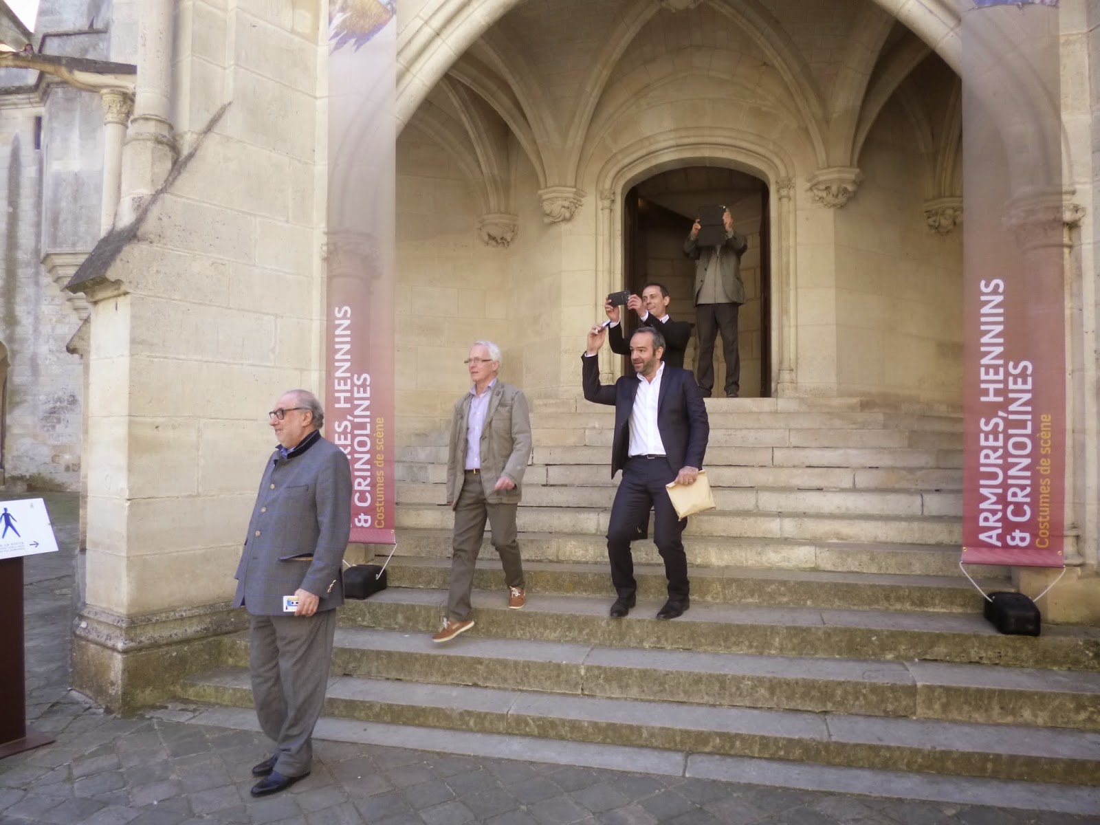 Daniel Ogier le décorateur: EXPOSITION AU CHÂTEAU DE PIERREFONDS ...