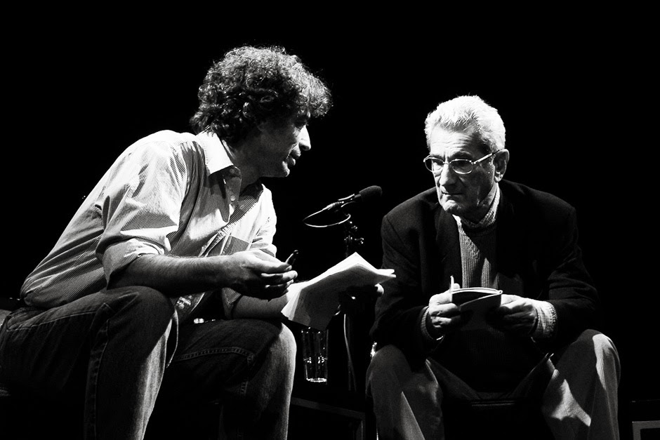 Un acercamiento al concepto de multitud desde la perspectiva filosófica ...