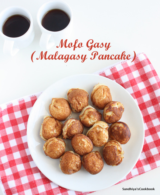 Sandhiya's Cookbook: Mofo Gasy | Malagasy Bread | Madagascar Breakfast