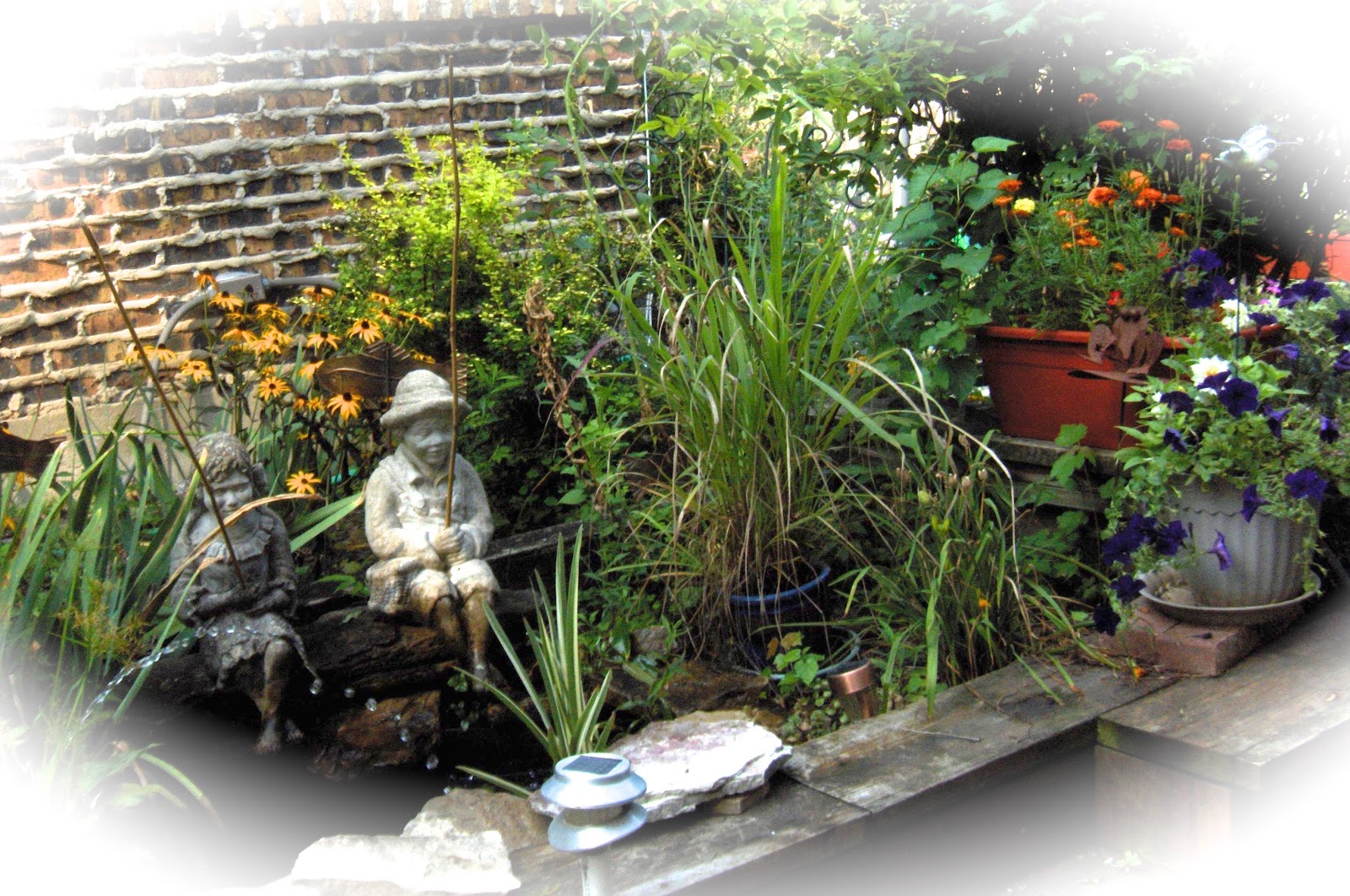 Somethings Old, New, Green, Redo!: A Tour:The Year in our Garden