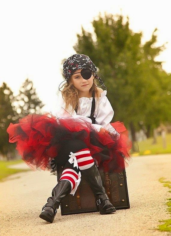 Disfraces sencillos para niños | Valentina y el país menudo