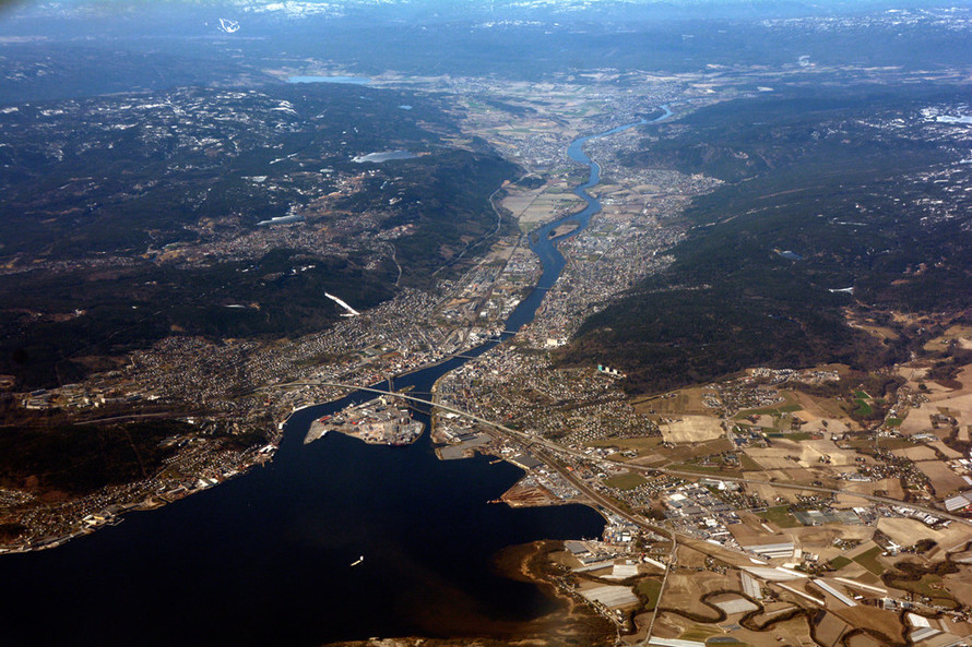 DeRutjesinNoorwegen: 3. De stad Drammen