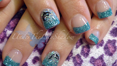 underthelilyshadow: ☆★ Dolphin nail art
