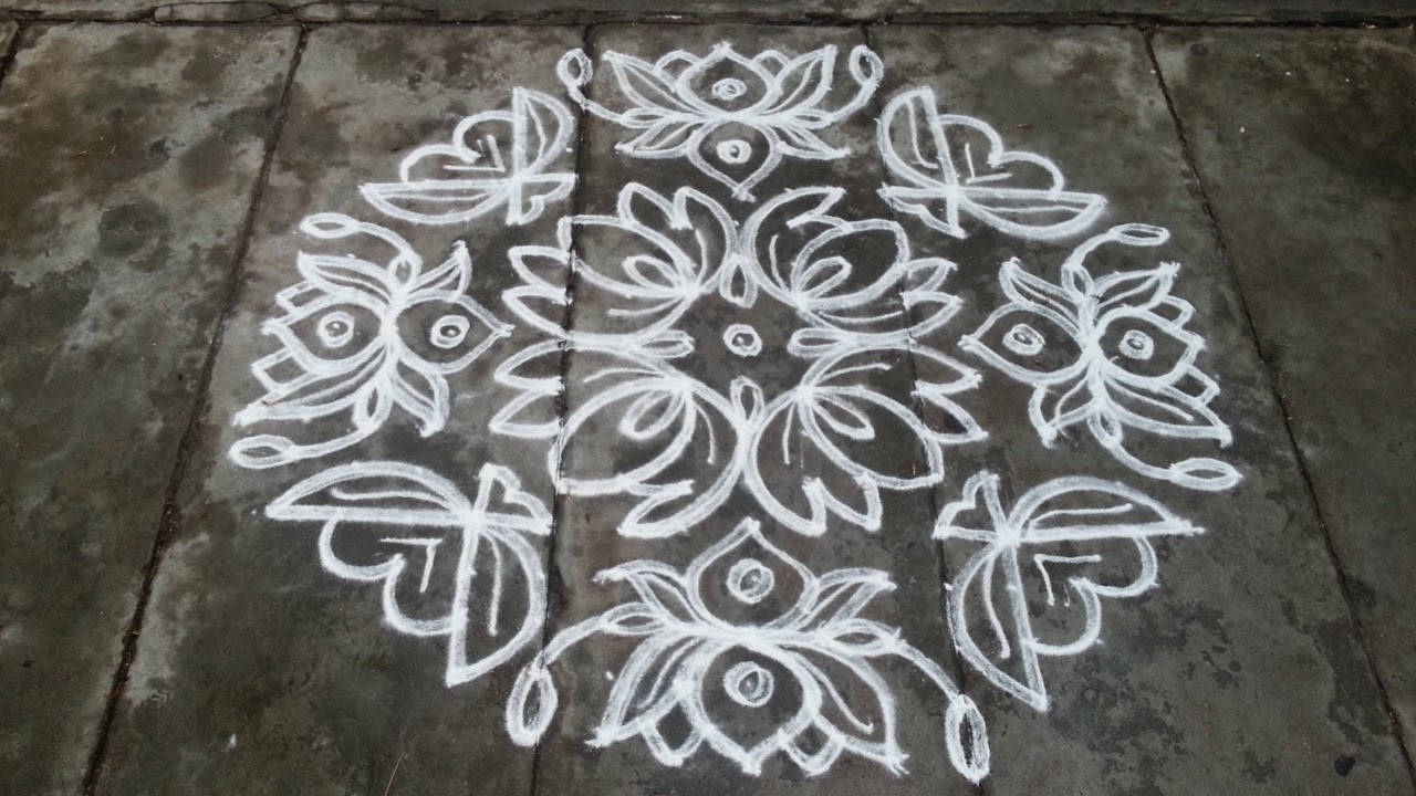 Rangoli designs/Kolam: Lotus Kolam