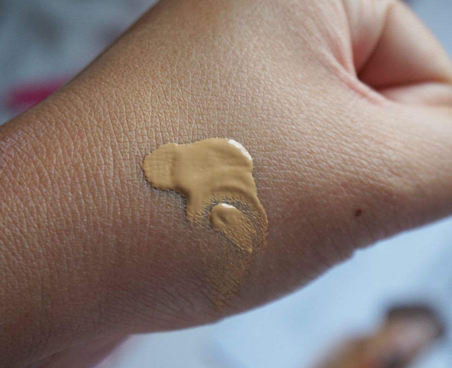 L'Oreal Infallible Liquid Foundation in 150 Radiant Beige Review ...