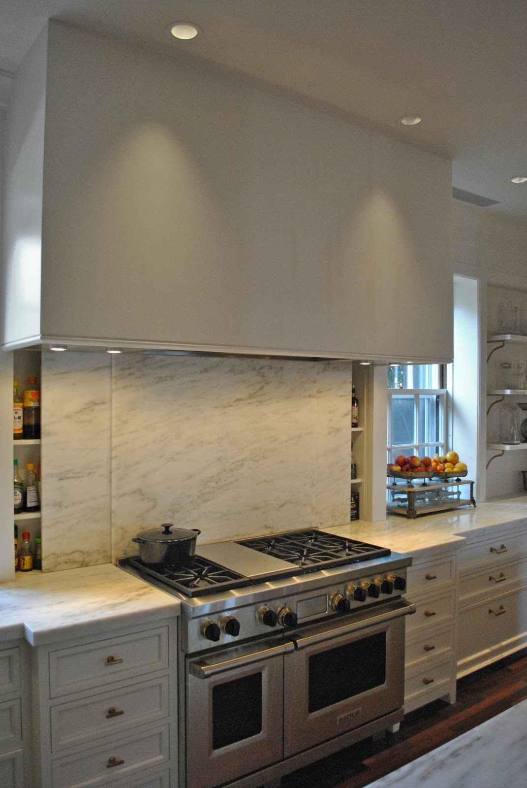 The Designer's Muse: Hoodwinked: Fabulous Kitchen Hoods