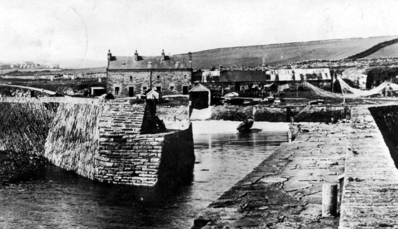 Tour Scotland: Old Photographs Harbour Reay Scotland