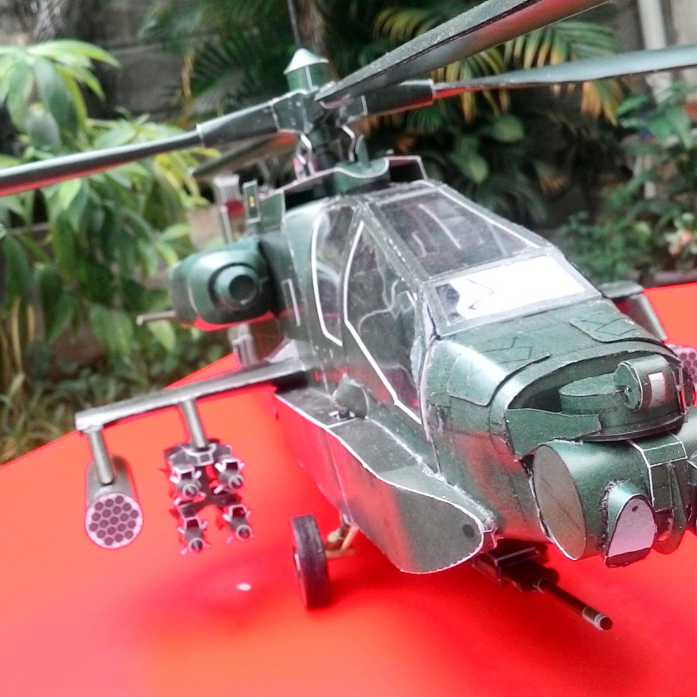 Paper Model Kapal Perang: BOEING AH 64 APACHE