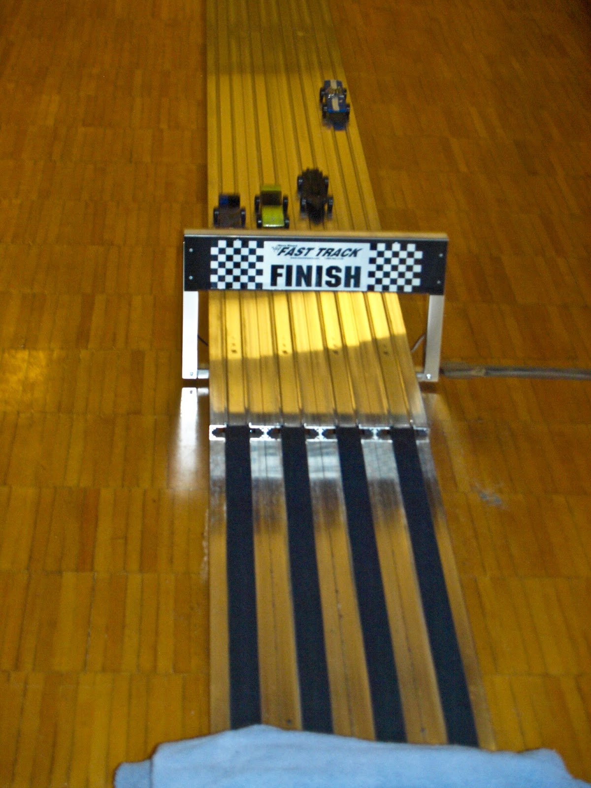 Leading The Pack: Pinewood Derby