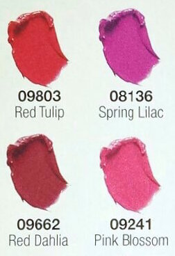 Beautifinous.: Avon Ultra Colour Indulgence Lipstick in Red Dahlia review