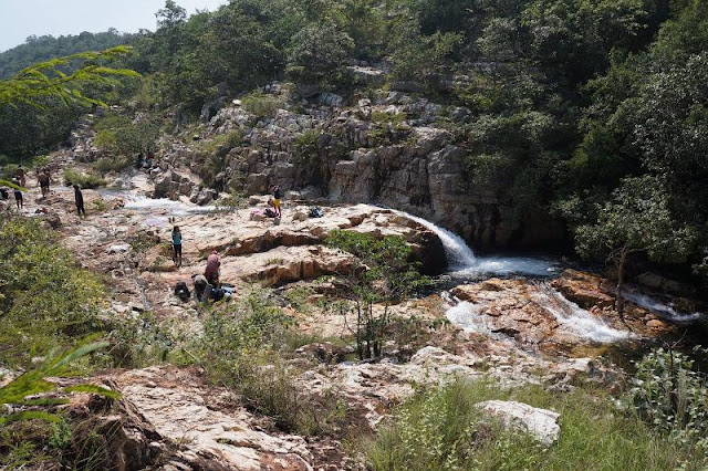 Tamilnadu Tourism: Ubbalamadugu Falls (Tada Falls)