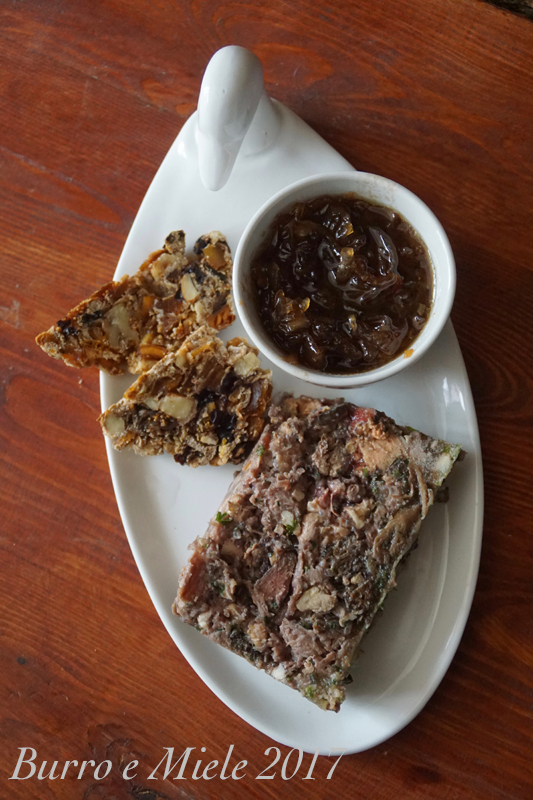 Burro e Miele: Terrina di anatra confit e fegatini, con Berawecka e ...
