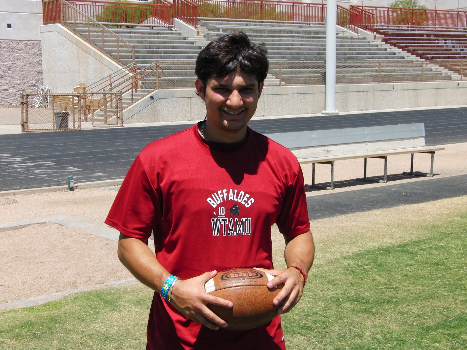 Coach Zauner's Blog...: Sergio Castillo All American Kicker, Wins Fred ...