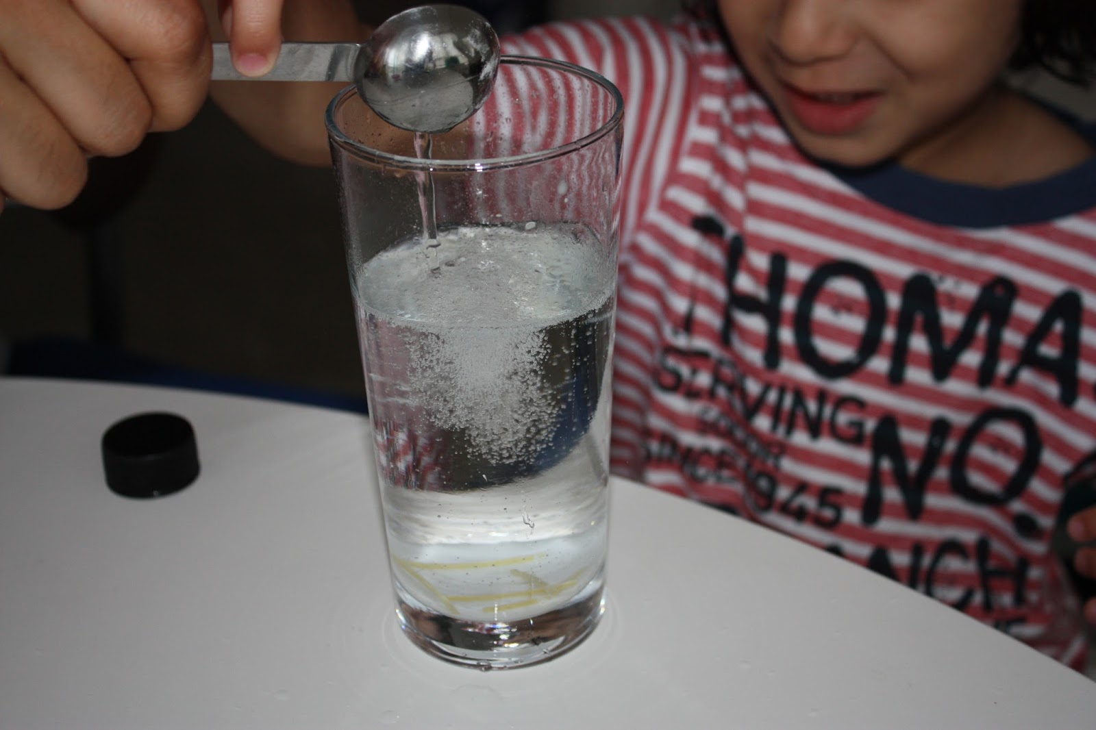 Dancing Spaghetti Science Experiment - Workout with Salma