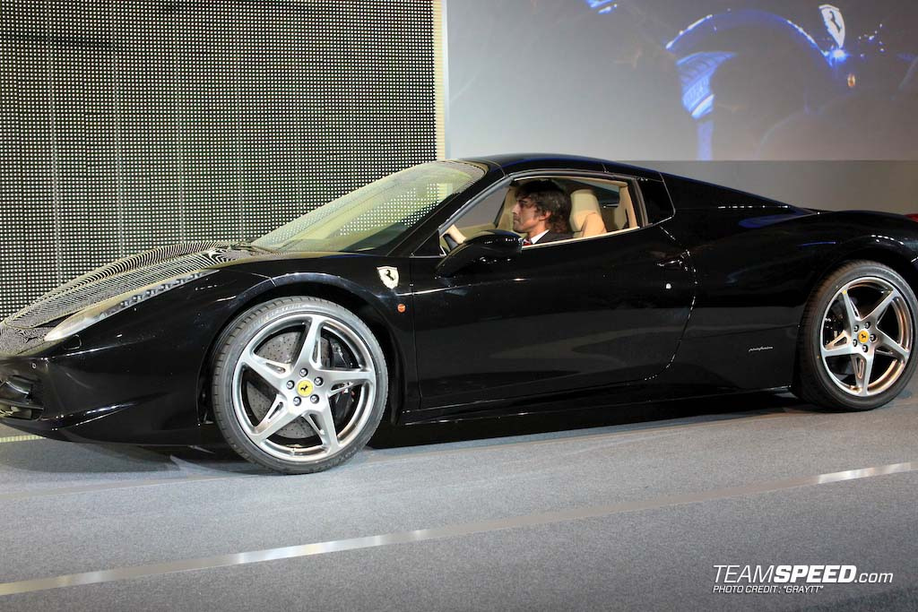 Malaysia Motoring News: Official Ferrari 458 Spider debut
