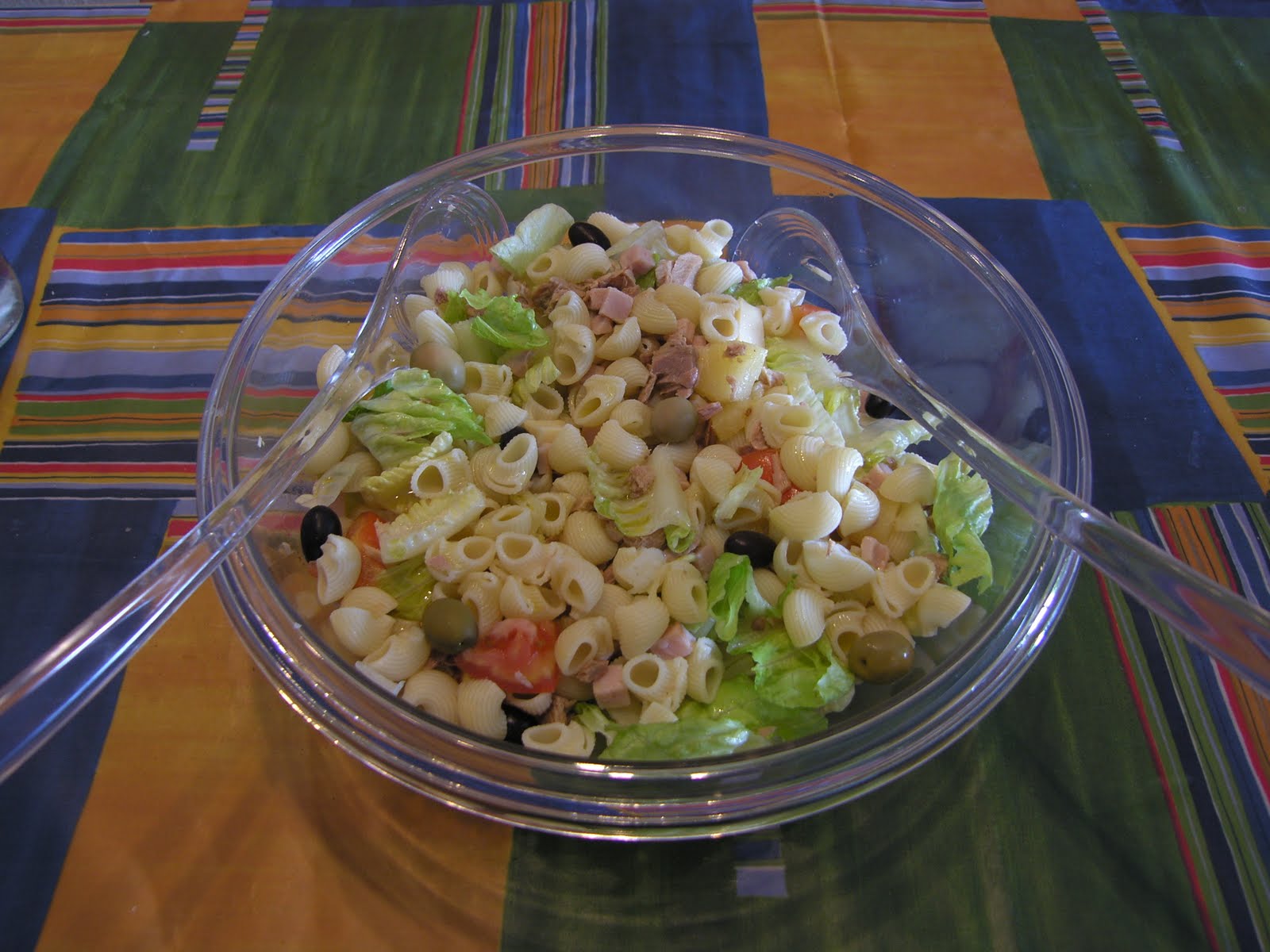 El Pequeño Comenzal Del Chef: ENSALADA DE CODITOS