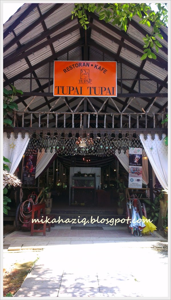 mikahaziq: Makan Tengahari di Tupai Tupai Kafe, KL