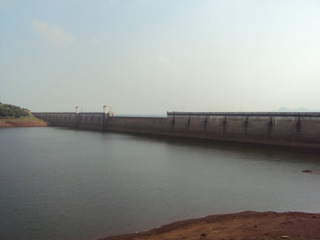 Tamilnadu Tourism: Adavinainar Dam, Sengottai, Thirunelveli