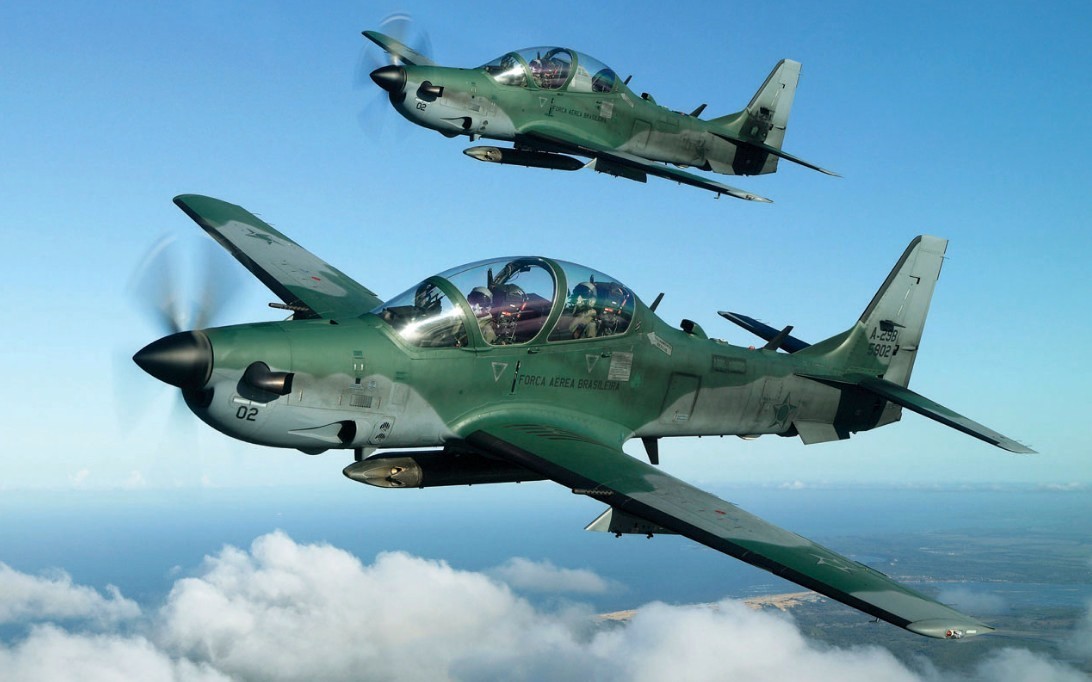 SEENWALL: A29 SUPER TUCANO WALLPAPER GALLERY