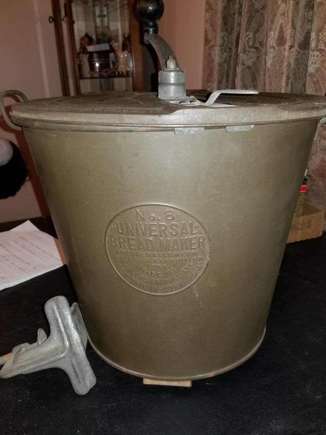 Bread Maker: Seven Best Old-Fashioned 'UNIVERSAL' Bread Maker by ...