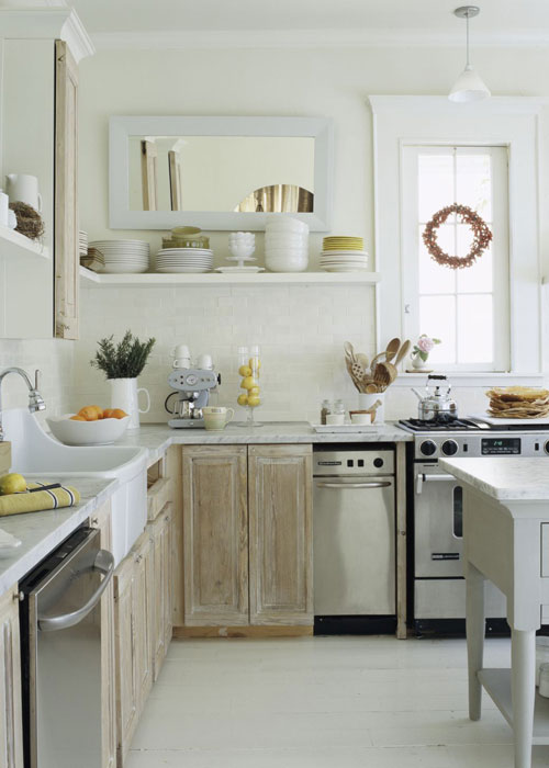 Décor de Provence: Kitchen Conquered...