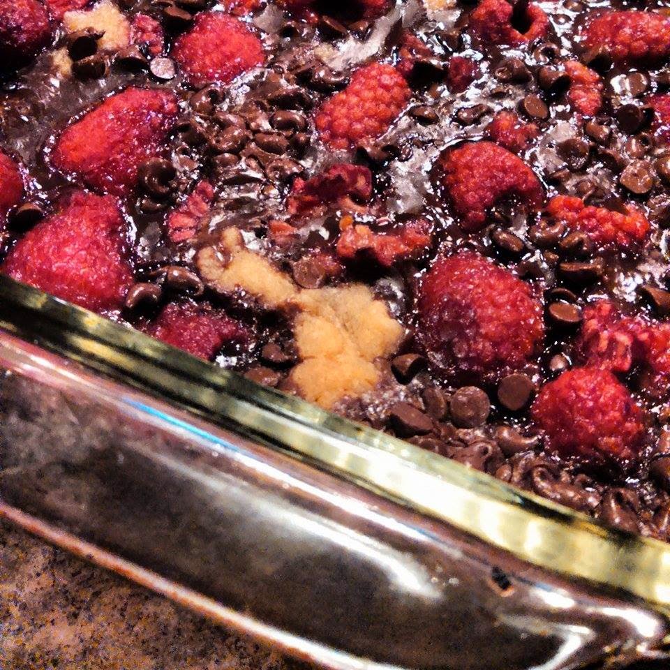 Food Fanatic Foodie: Dark Chocolate Raspberry Bars