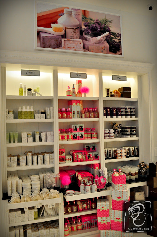 [What's New] Laline officially opens in Singapore ~ Huney'Z World