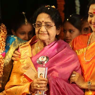 THE SAGA OF Y S R | YS JAGAN | : Legendary Telugu Actress Anjali Devi (86) Passes Away in ...