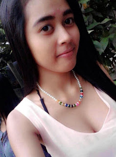 Erna Manis Toket Gede - Bugil Mania