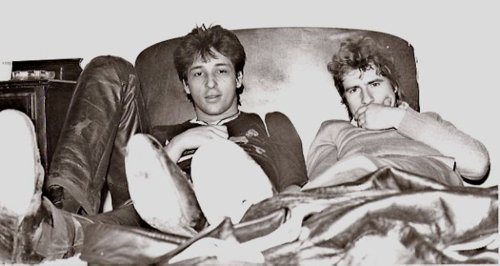 RANX ZEVOX: JOhNNY THuNDeRS