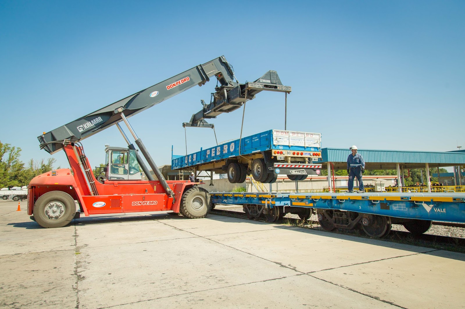 Mis Días en la Vía: Transporte Intermodal