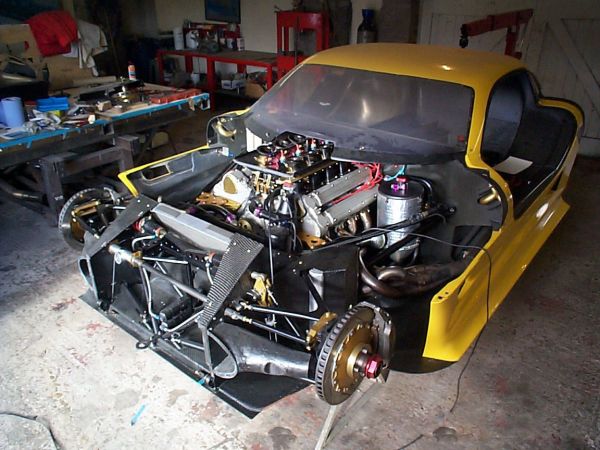 Random Me: Aston Martin GT 700 by David Ellis Motorsport 1994