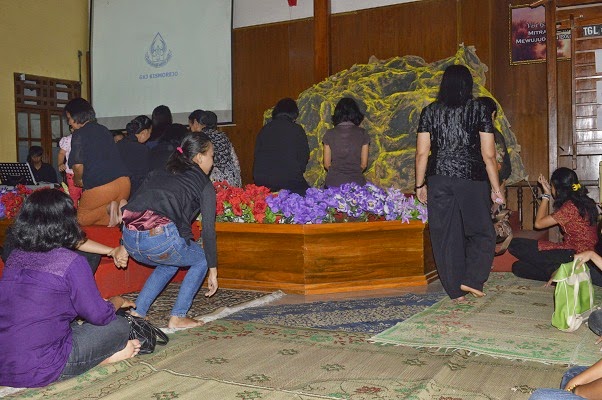 .: Ibadah Sabtu Sunyi