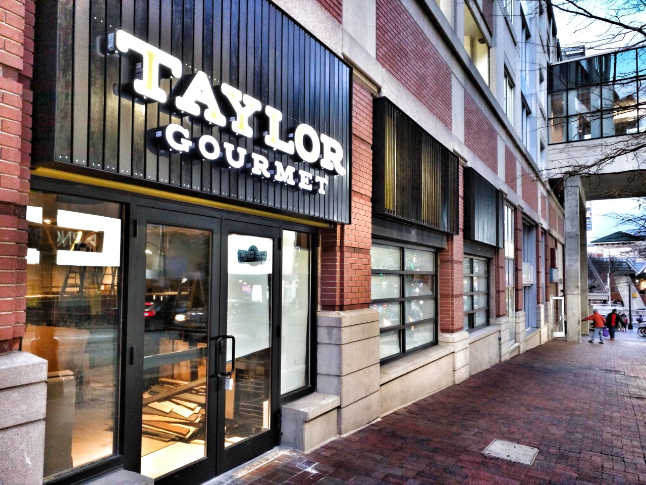 East MoCo: Sign installed at Taylor Gourmet in downtown Silver Spring ...