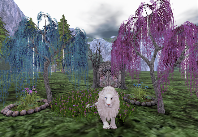 At Home with Aerlinniel: Aslan at Rest