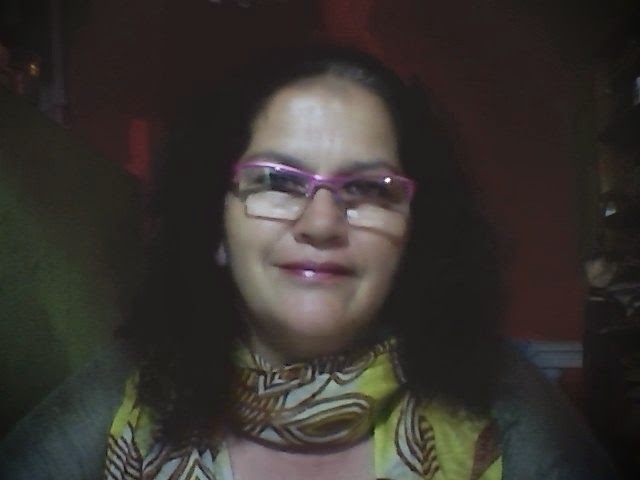 CASTELLANO: El libro ilustrado de signos y simbolos