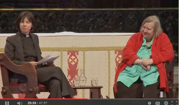 ex cathedra: Priestettes in drag