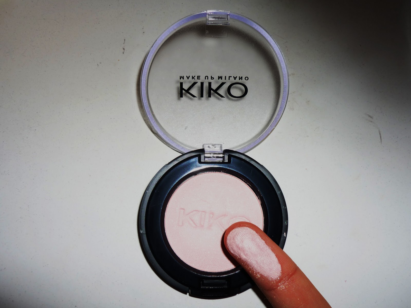 piccolabambolamakeup: resenha sombras kiko rosa e lilás