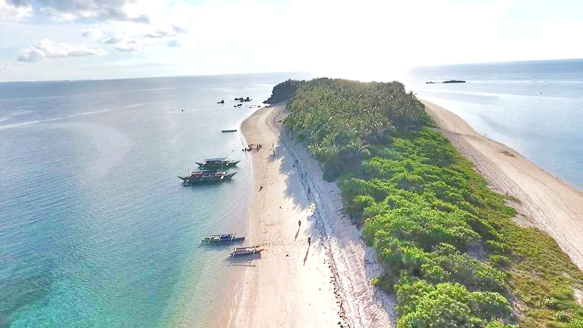 Parola Island | The Hidden Gem of Camarines Norte - The Pinoy Traveler