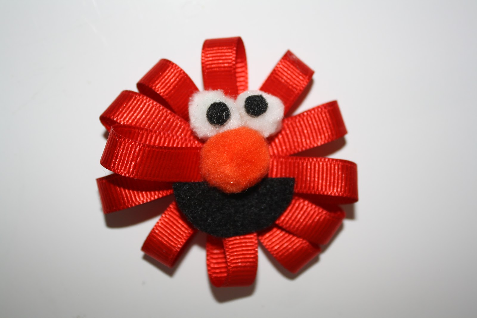 Crafty Momma: Elmo Hair Bow - DIY