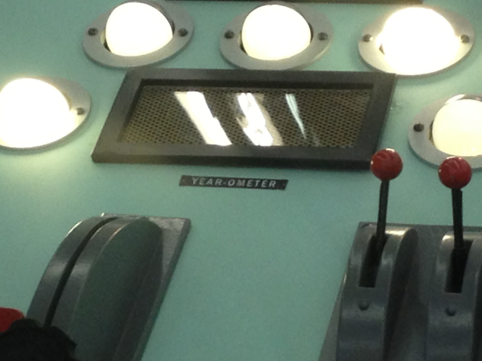 Why Run to the TARDIS?: First Doctor TARDIS Console