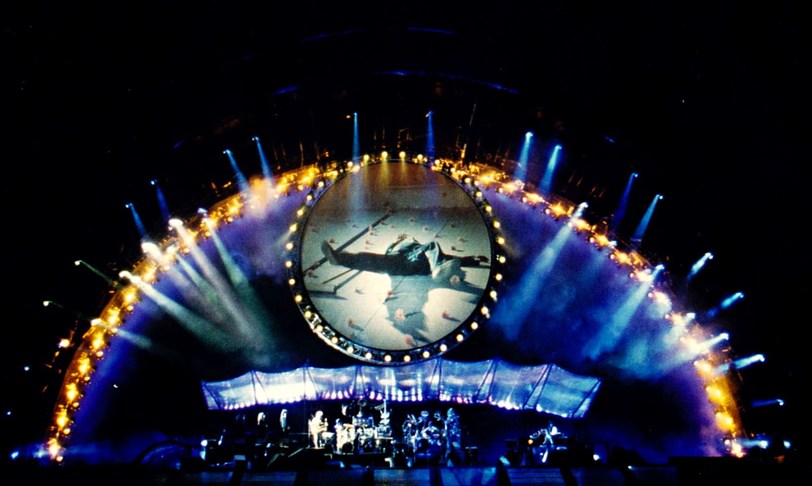 Pink Floyd Ilustrado: 1995 p • u • l • s • e - Video