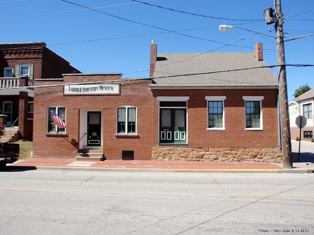 The Digital Research Library of Illinois History Journal™: The Labor ...