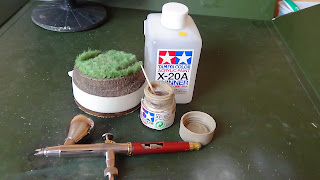 Size's military scale models: How to make grass in 1/35th scale?