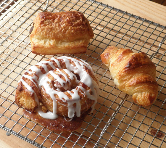 Food Pusher: Croissants: One Batch of Dough, Three Treats