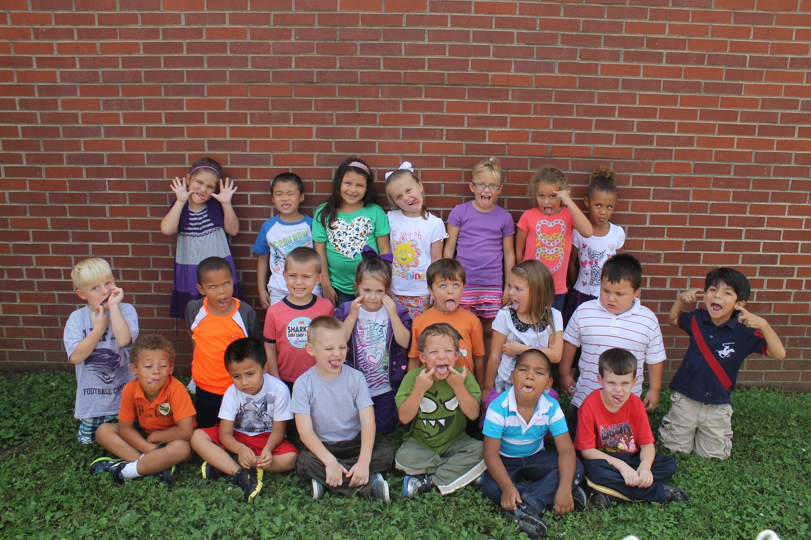 Ms. Batte's Kinderland: First Day Class Pictures!