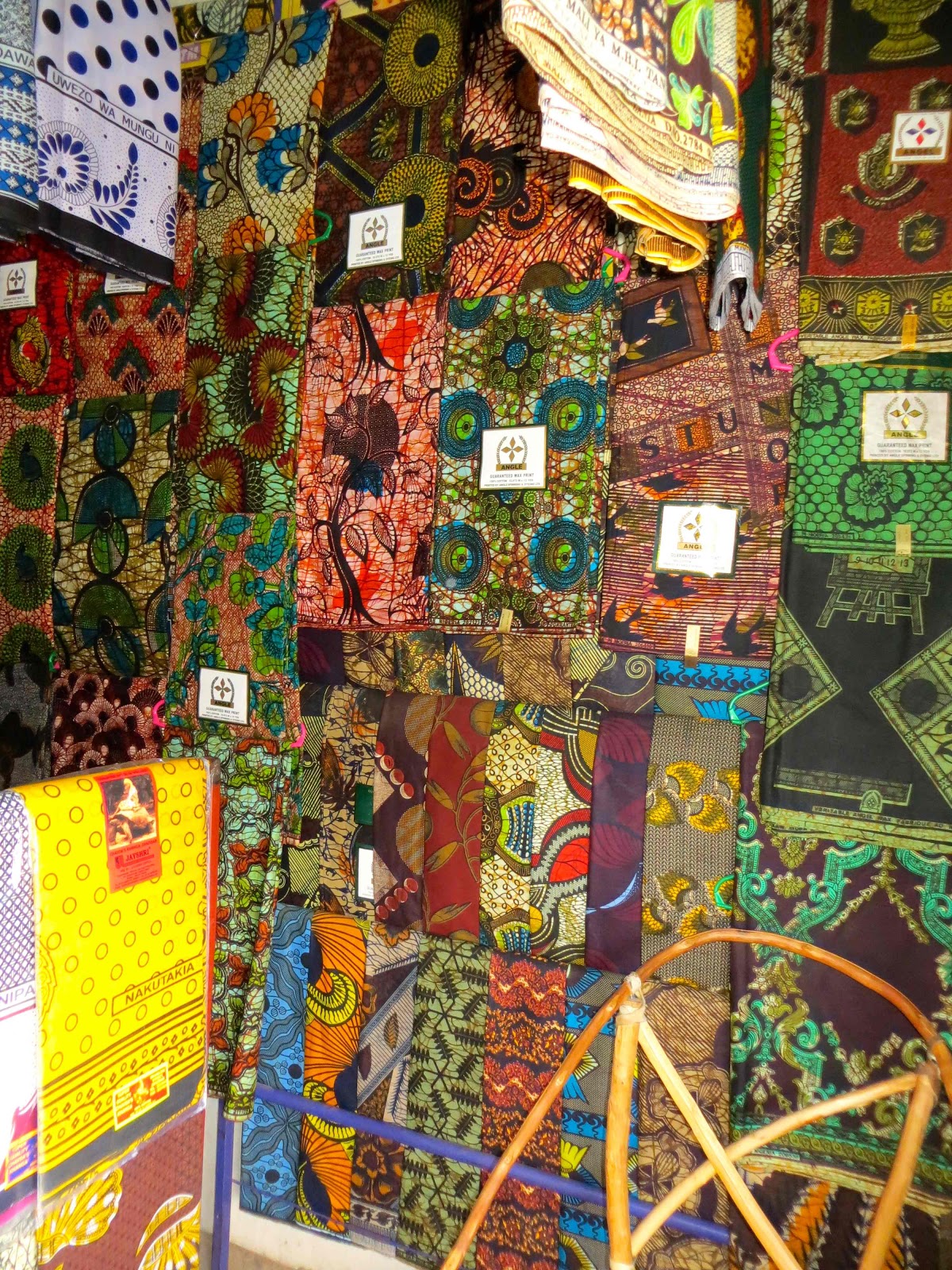 Far Far Away In Africa: Kitenge kitenge!